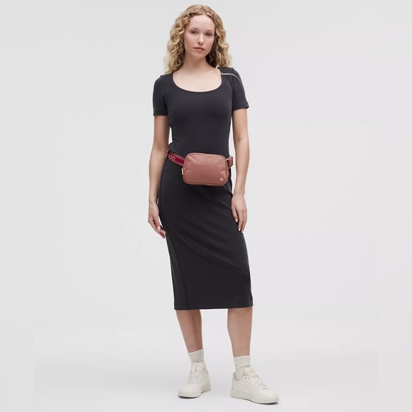 lululemon athletica | Bags | Lululemon Everywhere Belt Bag L Wordmark ...